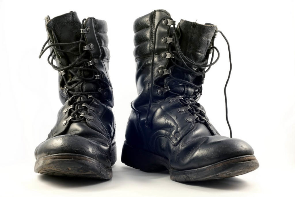 Springerstiefel für Damen & Herren: unsere TOP 10 Empfehlungen